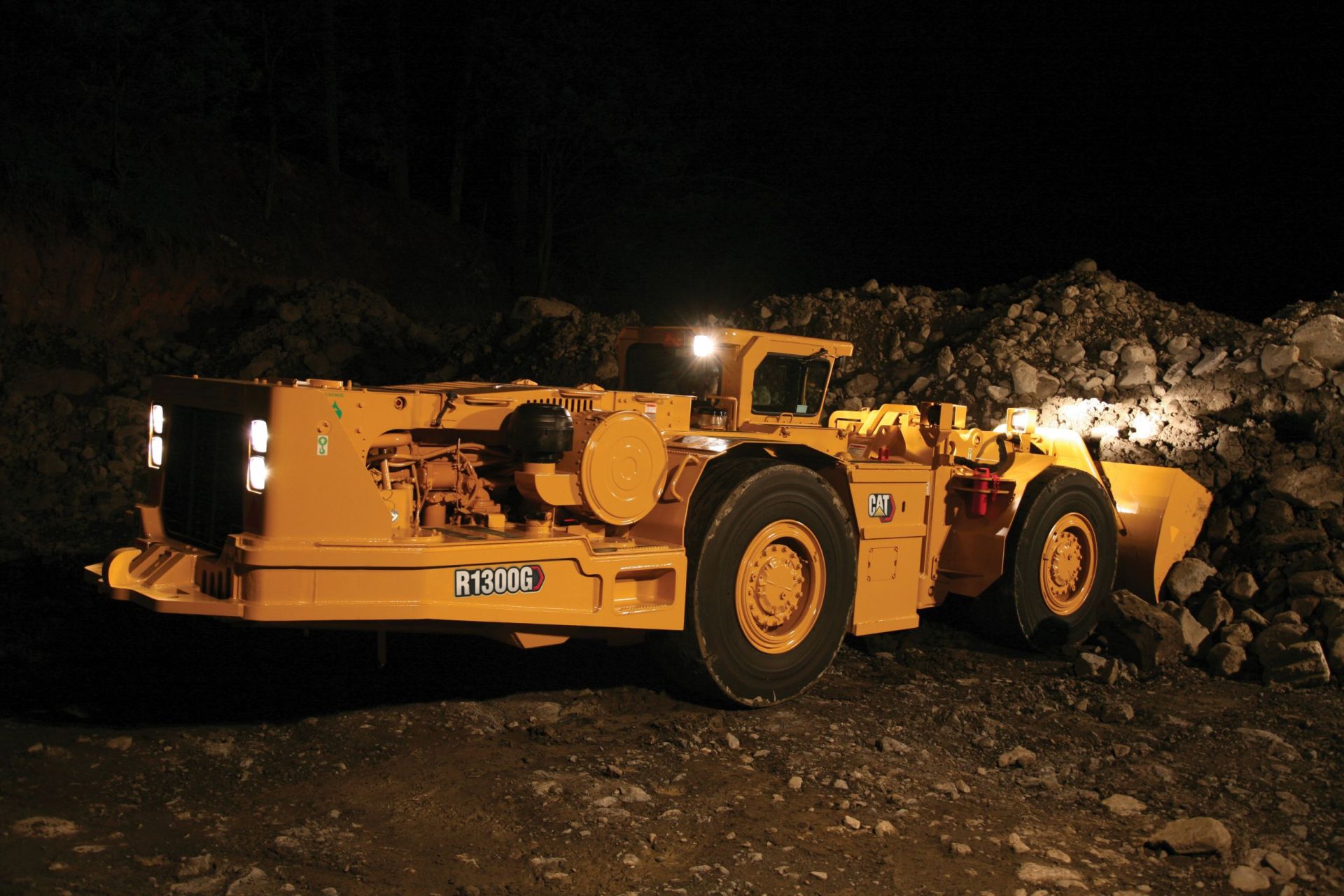 CAT R1300G Underground Mining Load Haul Dump (LHD) Loaders