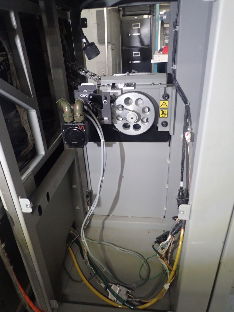 Universal VCD8 Combo Sequencer + 6241F Axial Inserter (2007) | The ...